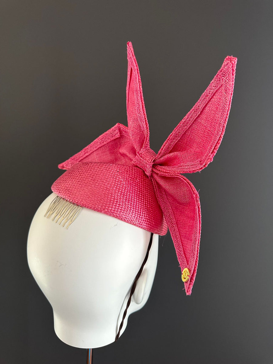 Hot pink | Percher | Bow| Races | Fashion | Spring | Millinery | Hat ...